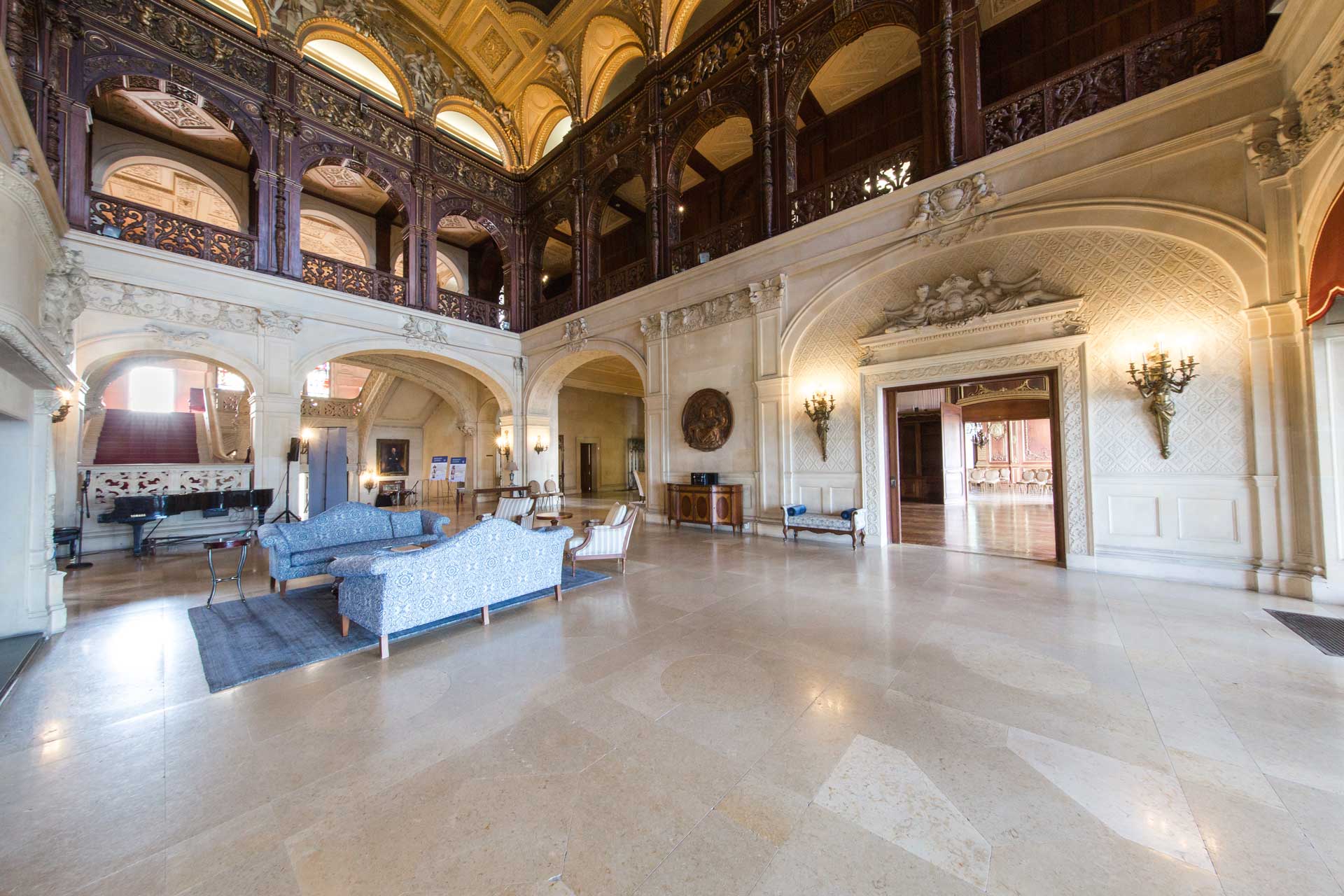 Ocher Court |萨尔维·里贾纳大学 - manbetx30